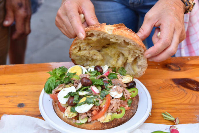 Pan Bagnat, l'anima di Nizza in un panino - TravelEat